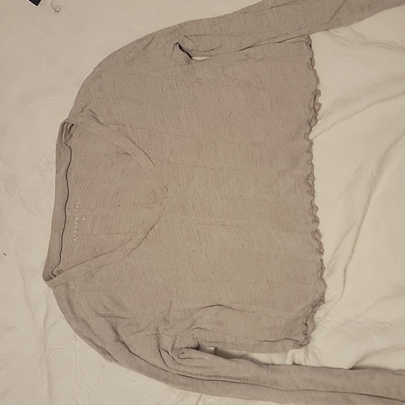 Aeropostale | Tops | Preppy Cute Soft Grey Long Sleeve Crop Top With ...